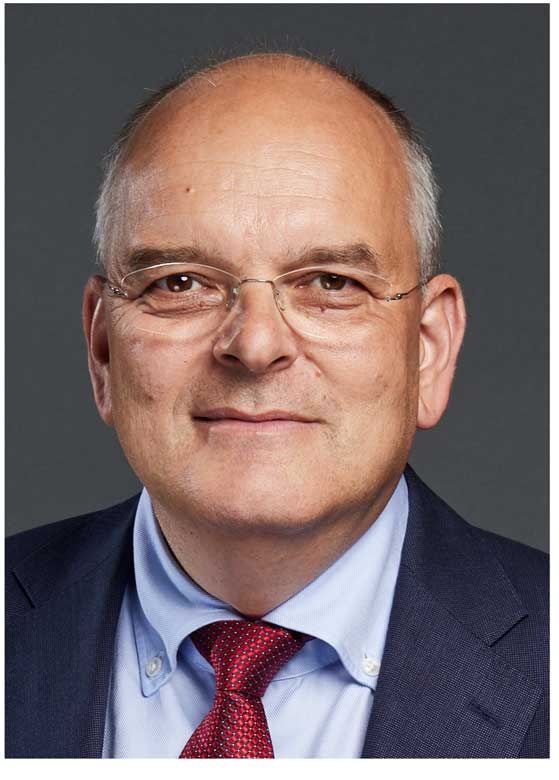 Interview mit Stijn van Els, Direktor des Rotterdamer Hafens